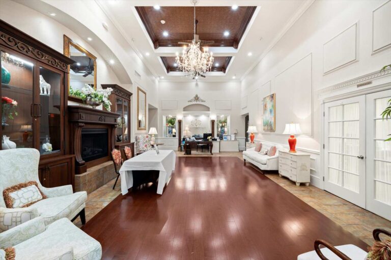 Tara Golf and Country Club - Naples Golf Homes | Naples Golf Guy