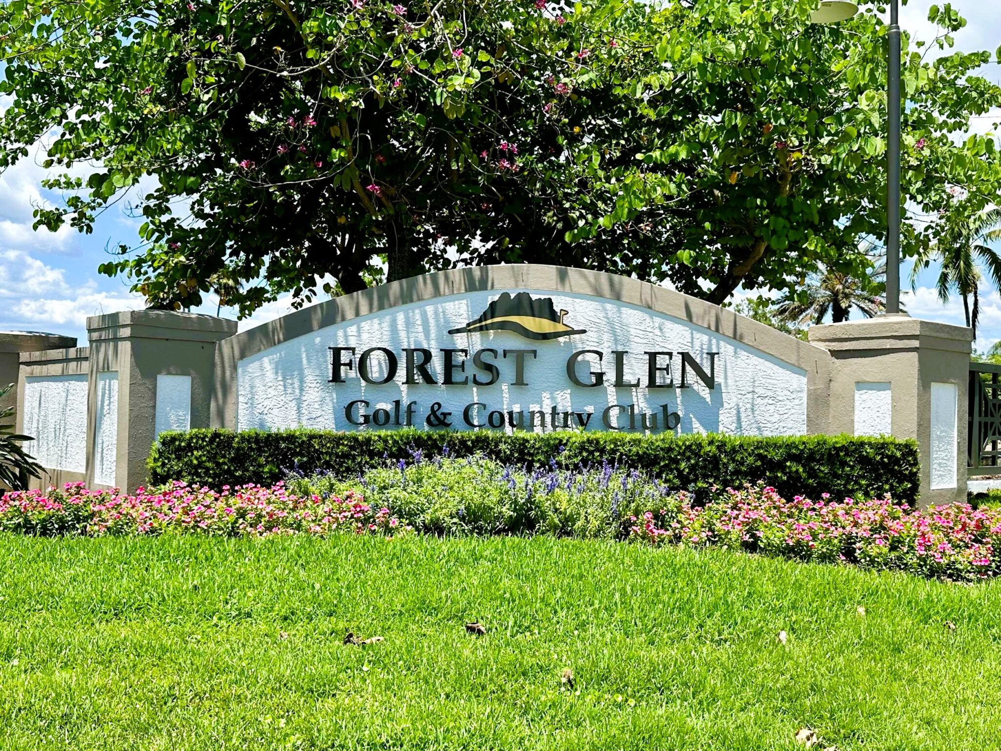 Forest Glen Golf & Country Club - Naples Golf Homes | Naples Golf Guy