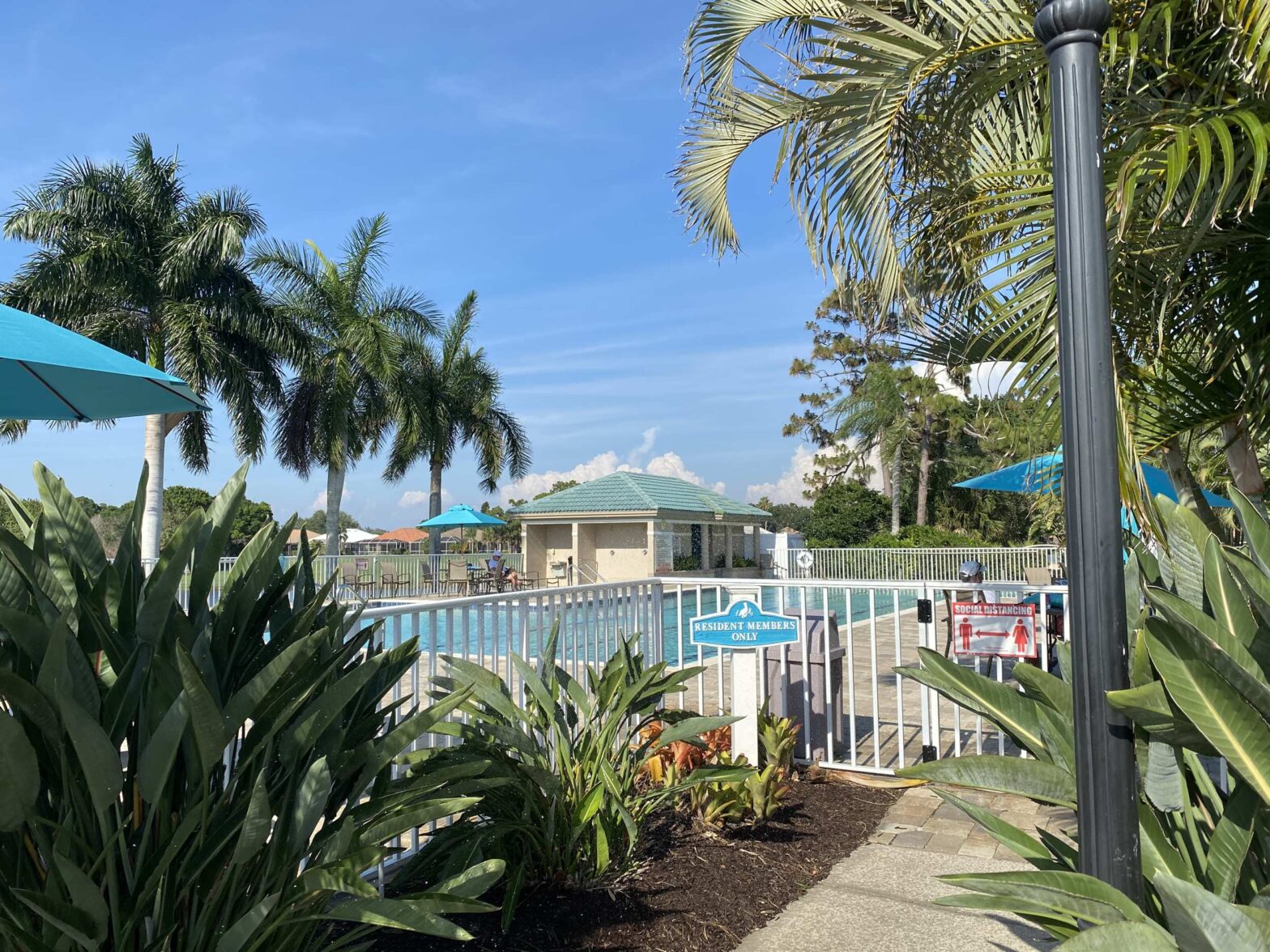 Pelican Pointe Golf Club - Naples Golf Homes | Naples Golf Guy