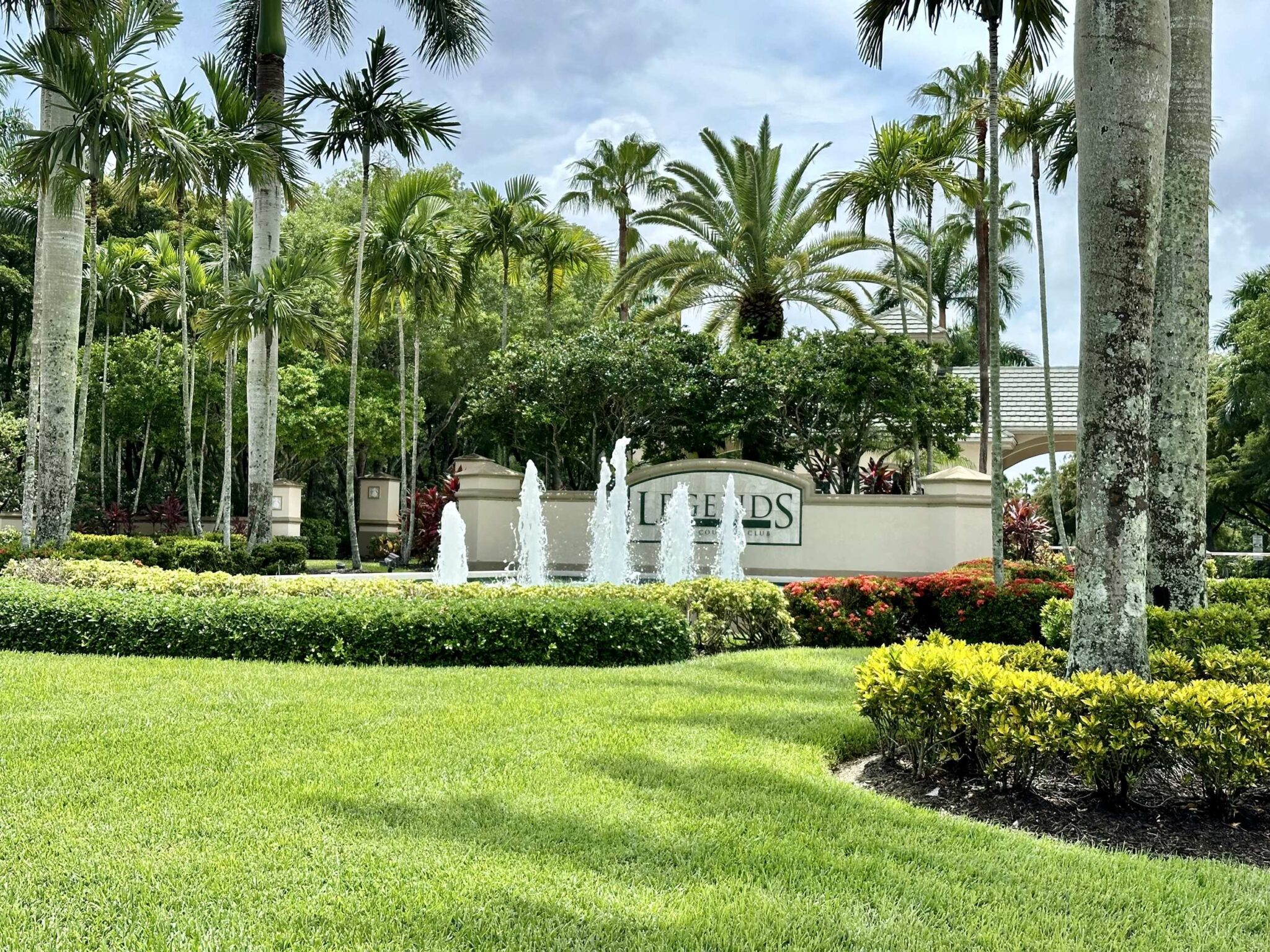 Legends Golf and Country Club - Naples Golf Homes | Naples Golf Guy